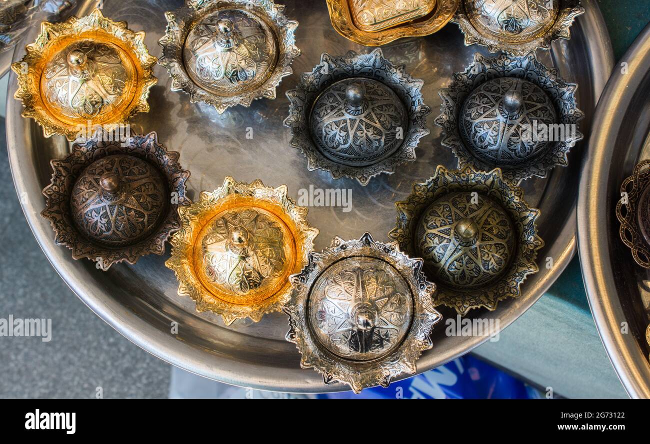Decorative metal plates hi-res stock photography and images - Alamy