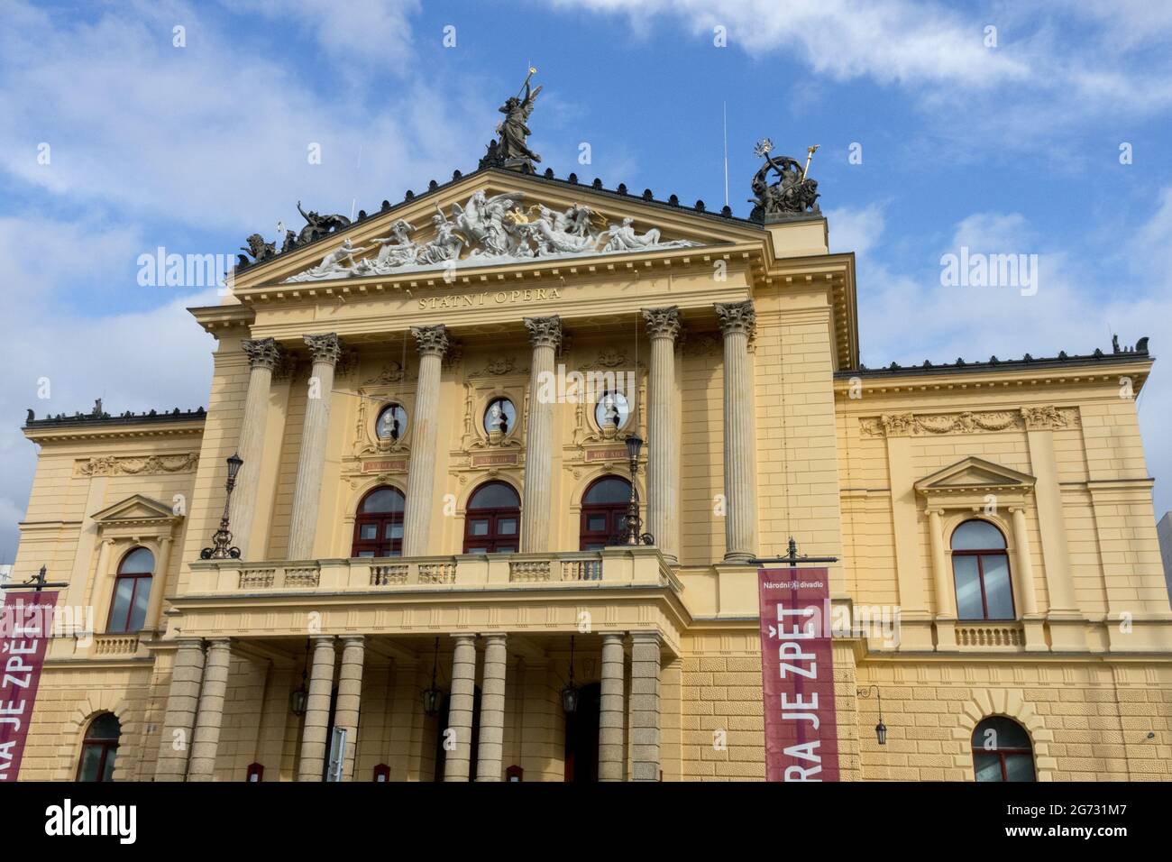 The Opera house in Prague State Opera Czech Republic Stock Photo - Alamy