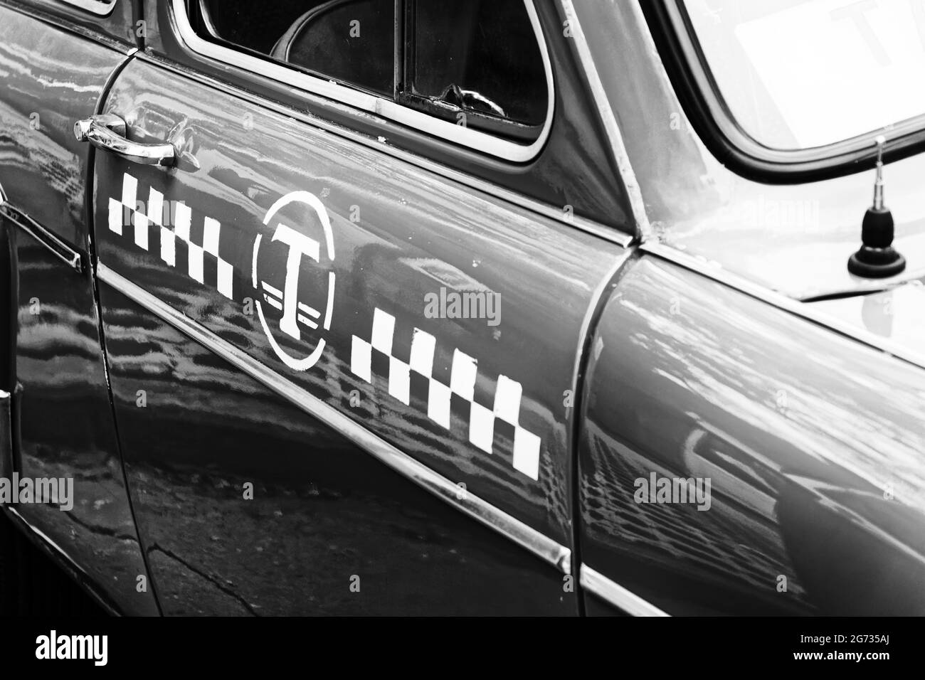 Photo Moskvich-407,,USSR,1960, taxi Stock Photo - Alamy