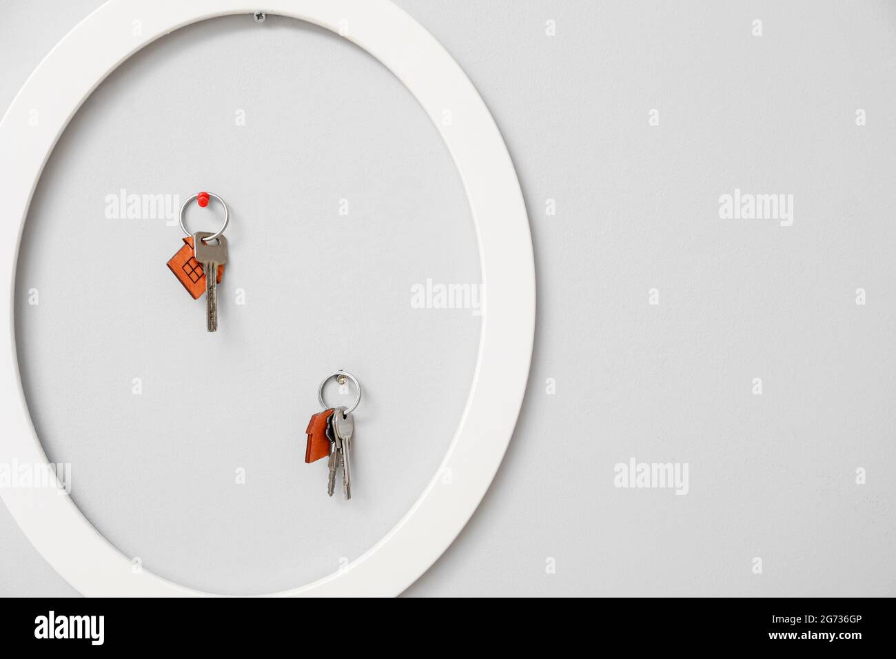 Foyer home keys hi-res stock photography and images - Alamy
