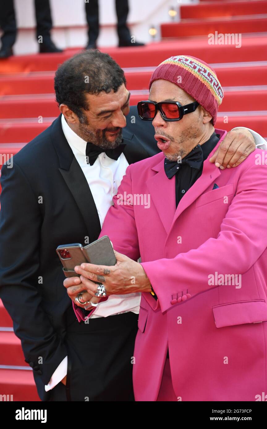 Ramzy hi-res stock photography and images - Alamy