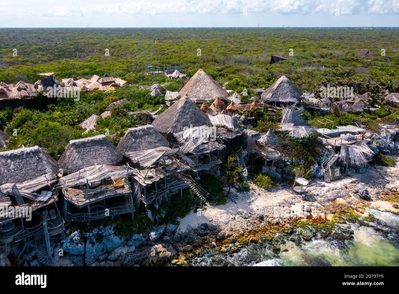 Aerial view of the luxury hotel Azulik in Tulum Stock Photo - Alamy