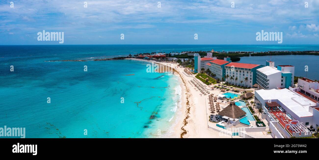 Beautiful cancun hi-res stock photography and images - Alamy