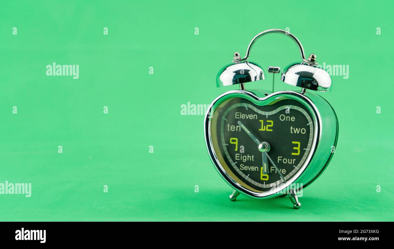 Beautiful heart Alarm Clock on green screen Background Alarm Clock Face ...