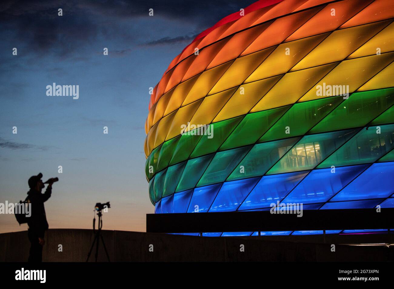 Munich allianz arena rainbow hi-res stock photography and images - Alamy