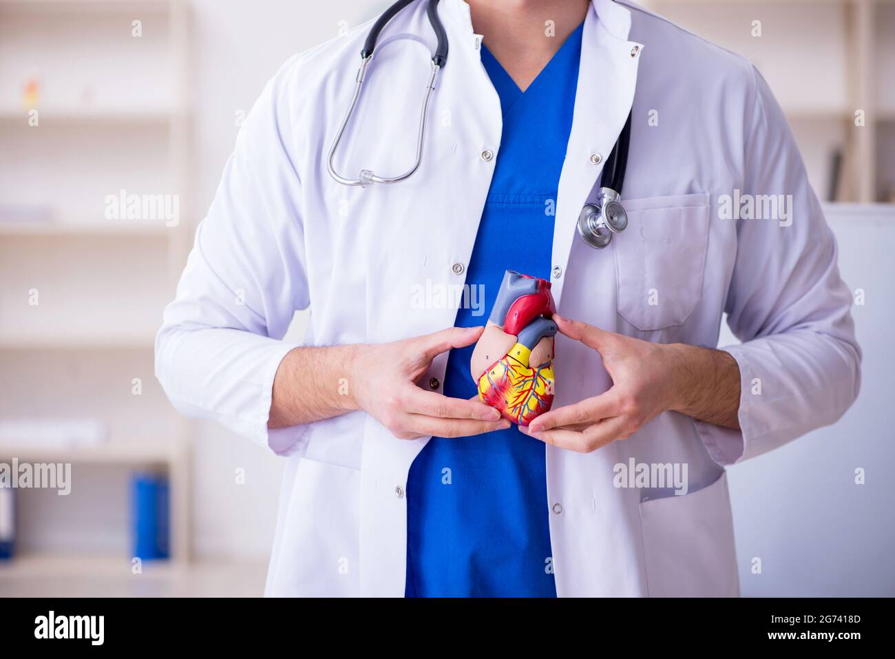 Young doctor cardiologist in the classroom Stock Photo - Alamy