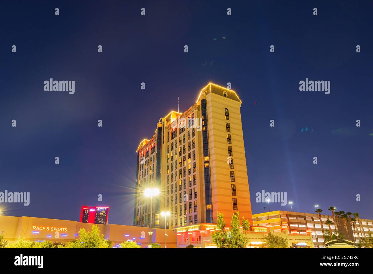 Palace station hi-res stock photography and images - Alamy