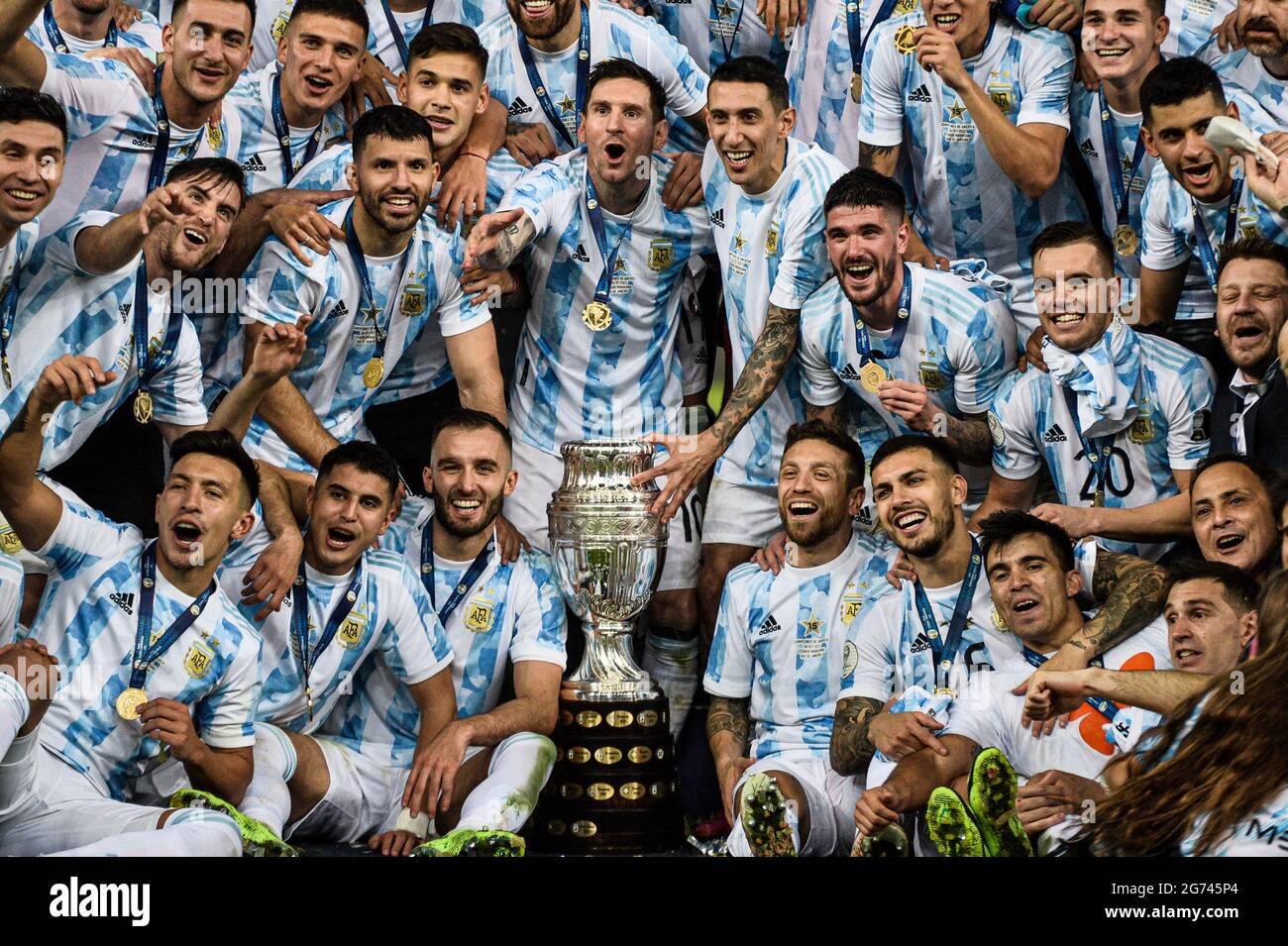 Rio De Janeiro, Brazil. 10th July, 2021. Messi celebrates title ...