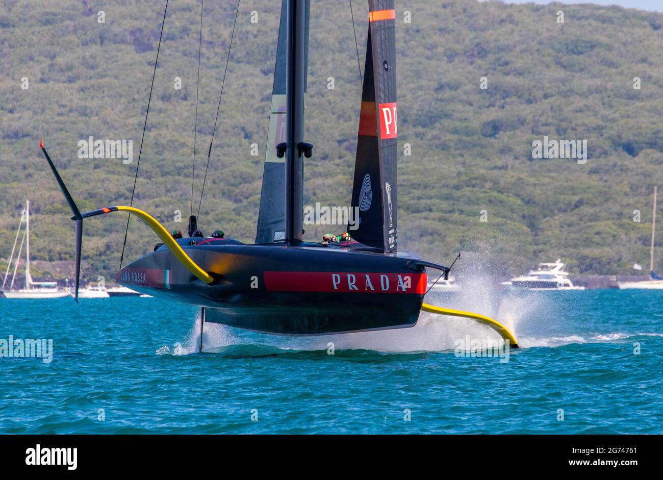 Luna Rossa Prada Pirelli in the Final of the Prada Cup. Auckland, New ...