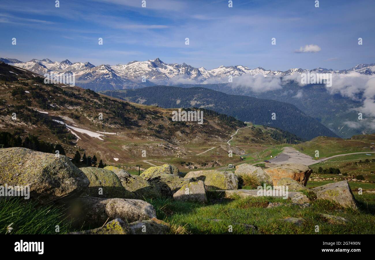 Views of Aran valley and Montardo summit from Baqueira (Aran Valley ...