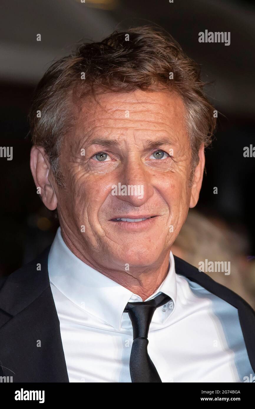Sean Penn attends the "Flag Day" screening during the 74th annual ...