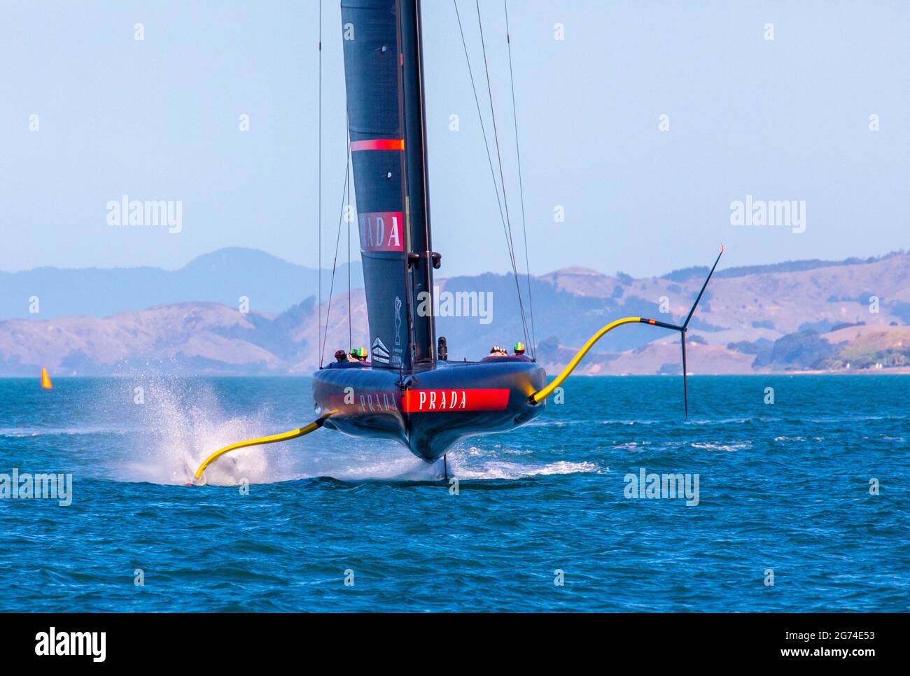 Prada Cup Final, Luna Rossa Prada Pirelli (Italy) in Race 5. Waitemata ...