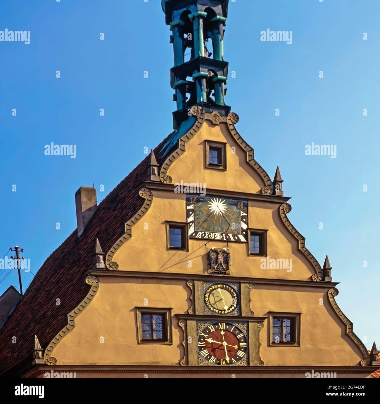 House clocks hi-res stock photography and images - Alamy