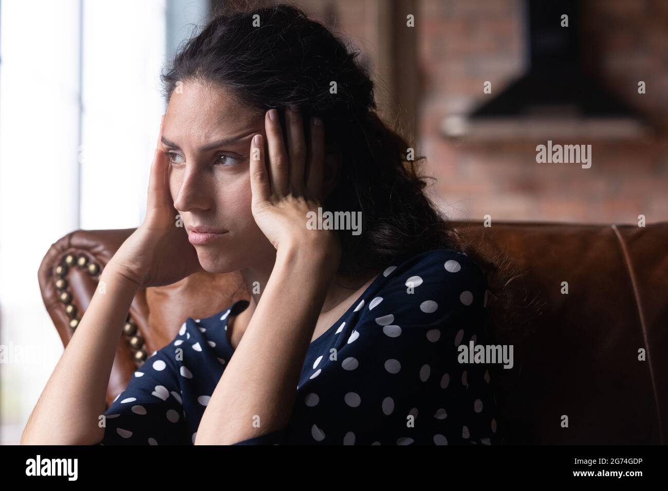 Bored young woman lonely thinking hi-res stock photography and images ...