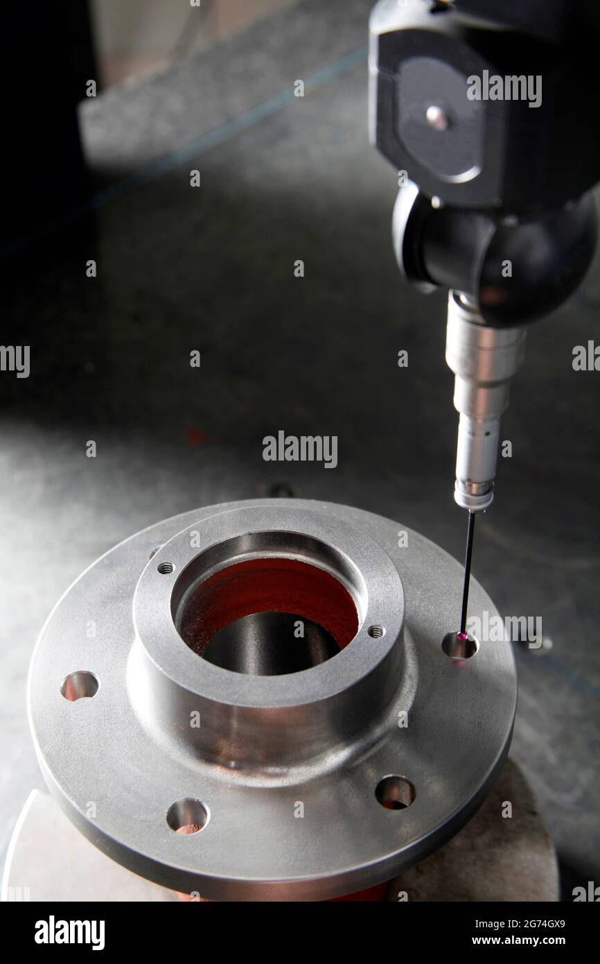 CMM measurement. Quality control measurement probe Stock Photo - Alamy
