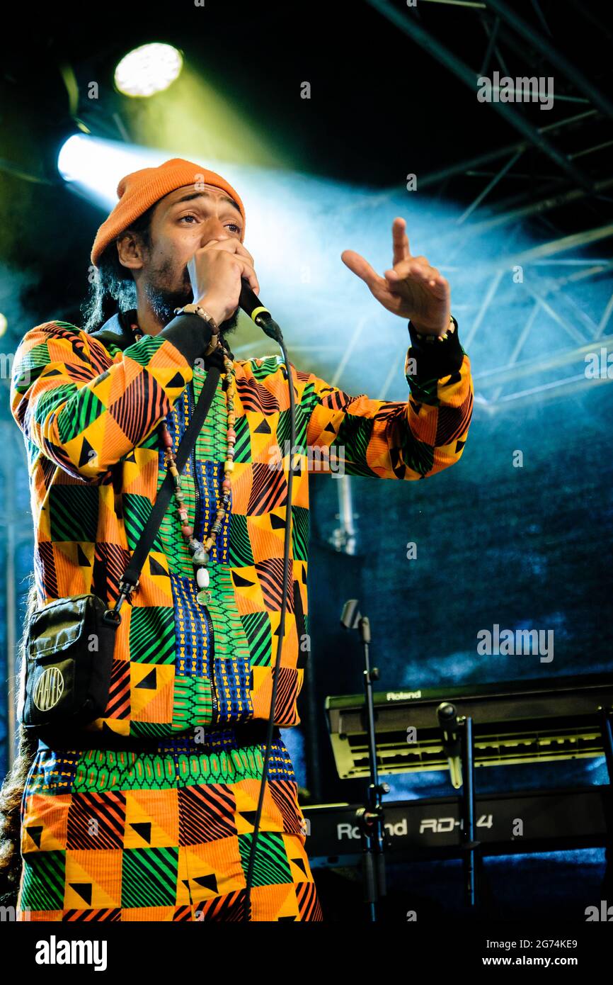 Cali p singer hi-res stock photography and images - Alamy