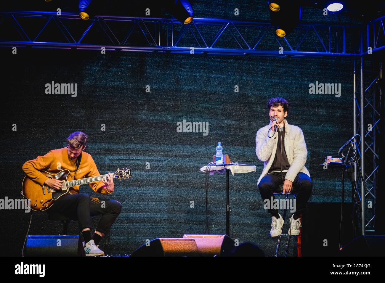 James gruntz hi-res stock photography and images - Alamy