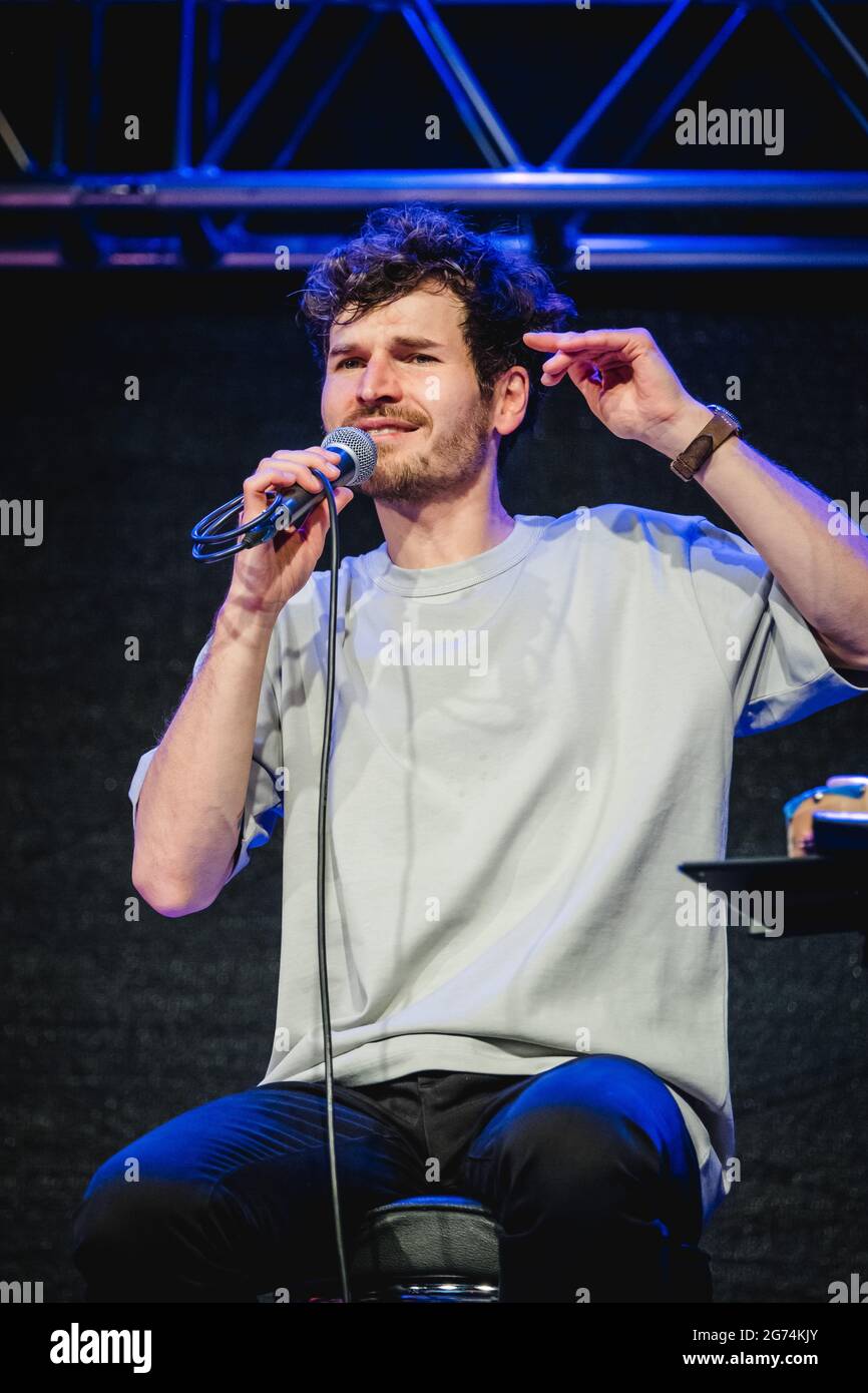 James gruntz hi-res stock photography and images - Alamy