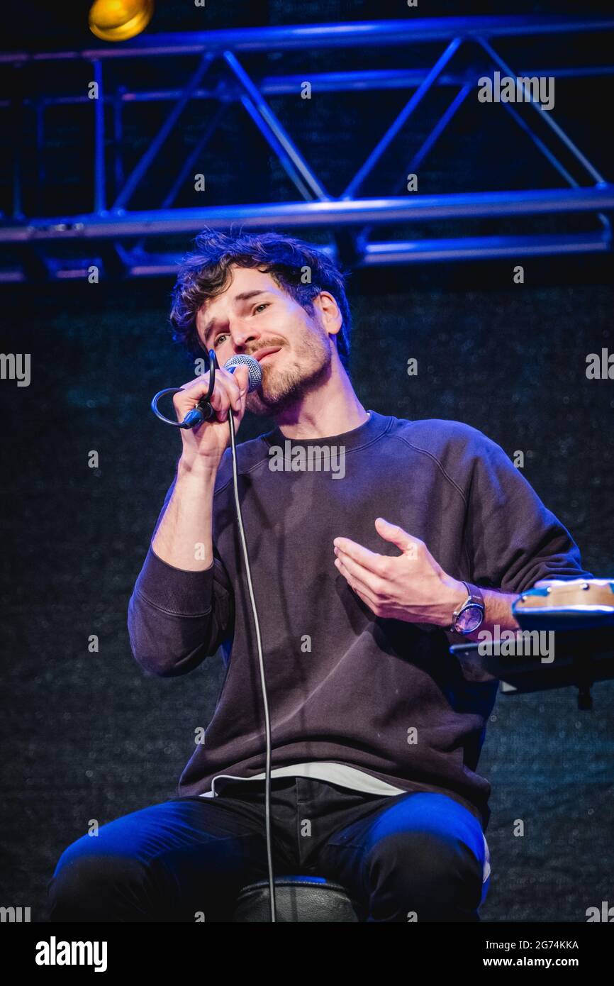 James gruntz hi-res stock photography and images - Alamy
