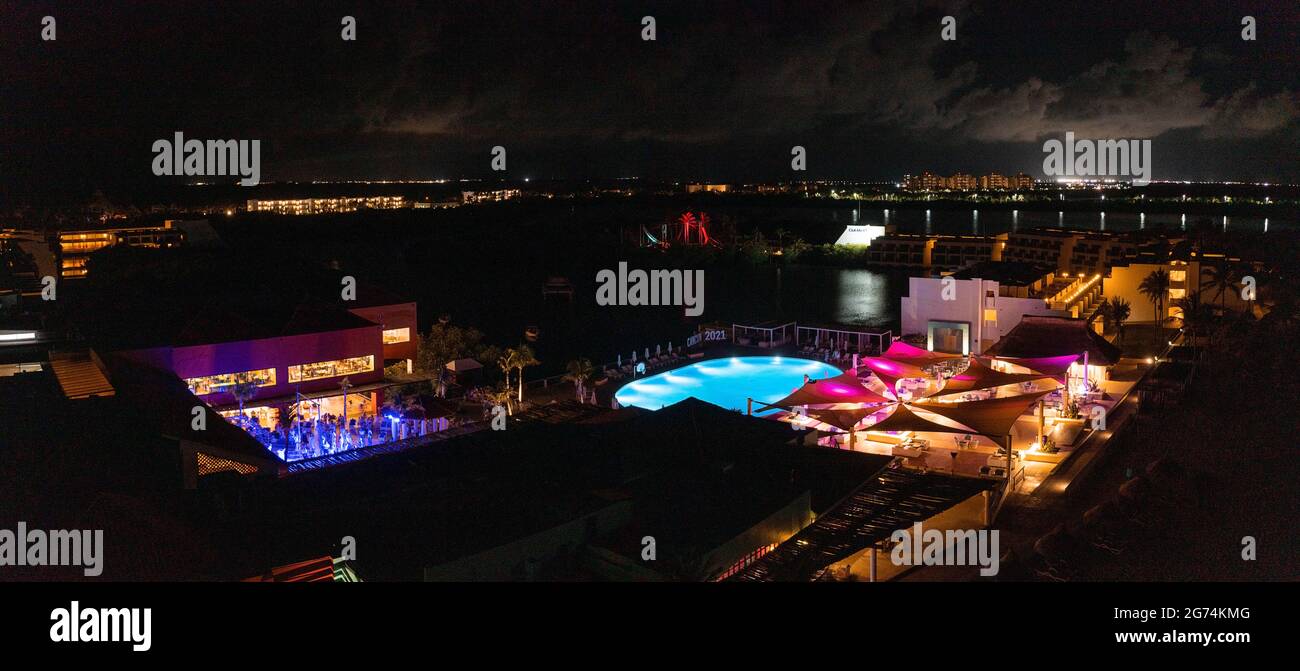 People dancing on the show in a luxury hotel Stock Photo - Alamy