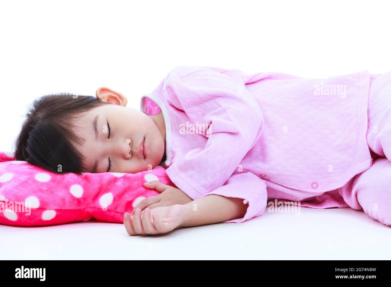 Healthy children concept. Little asian child sleeping peacefully ...