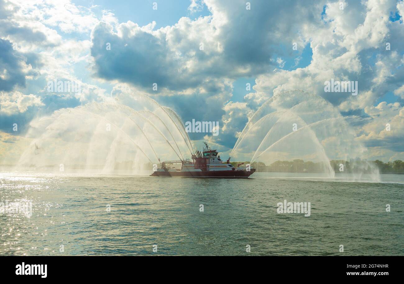Formula e boat racing hi-res stock photography and images - Alamy