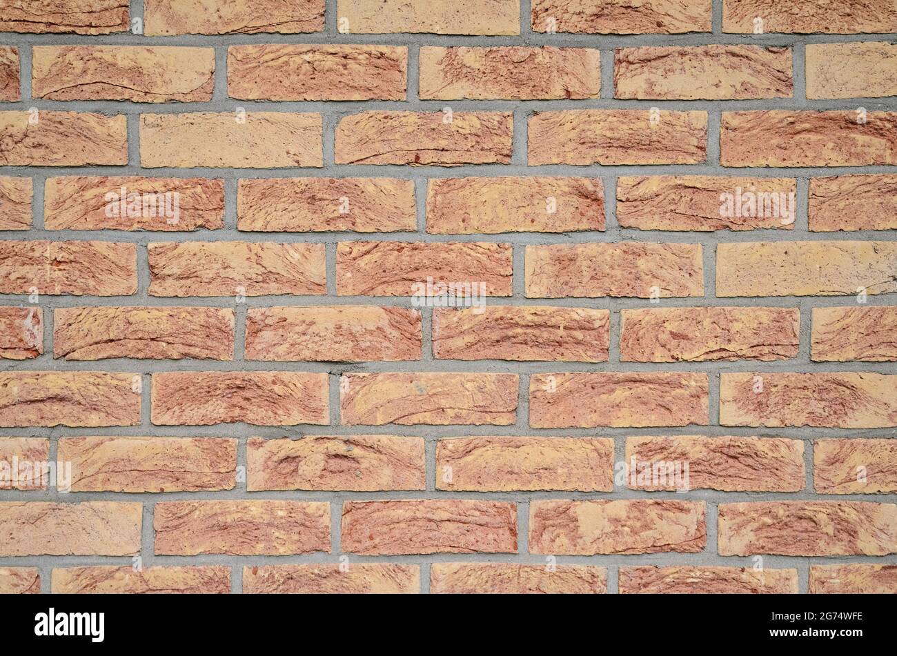 Wall rows of red brick bricks hi-res stock photography and images - Alamy