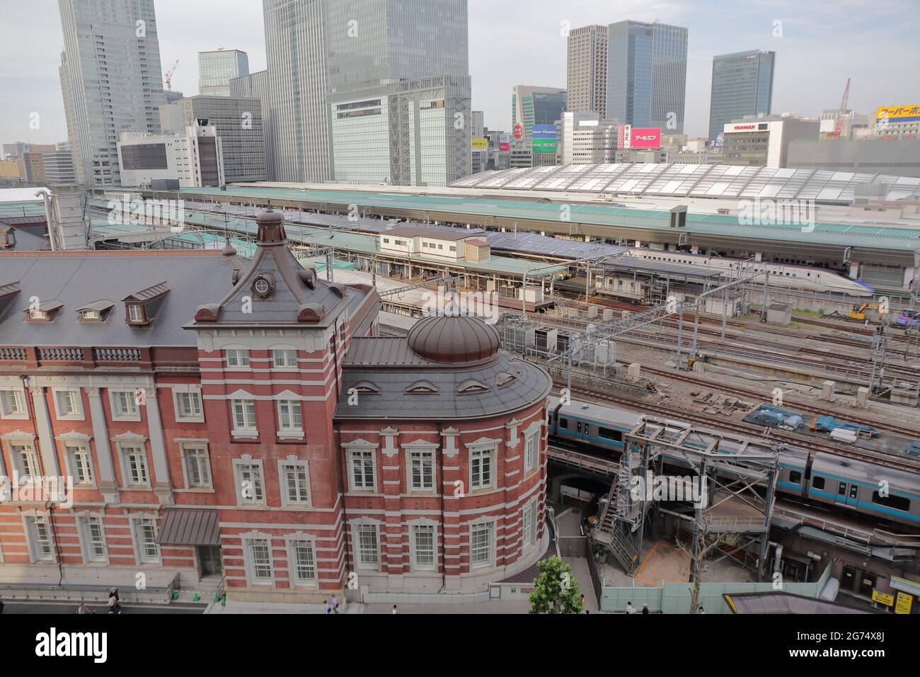 the excellent view of Tokyo station from the KITTE GARDEN, which is on ...