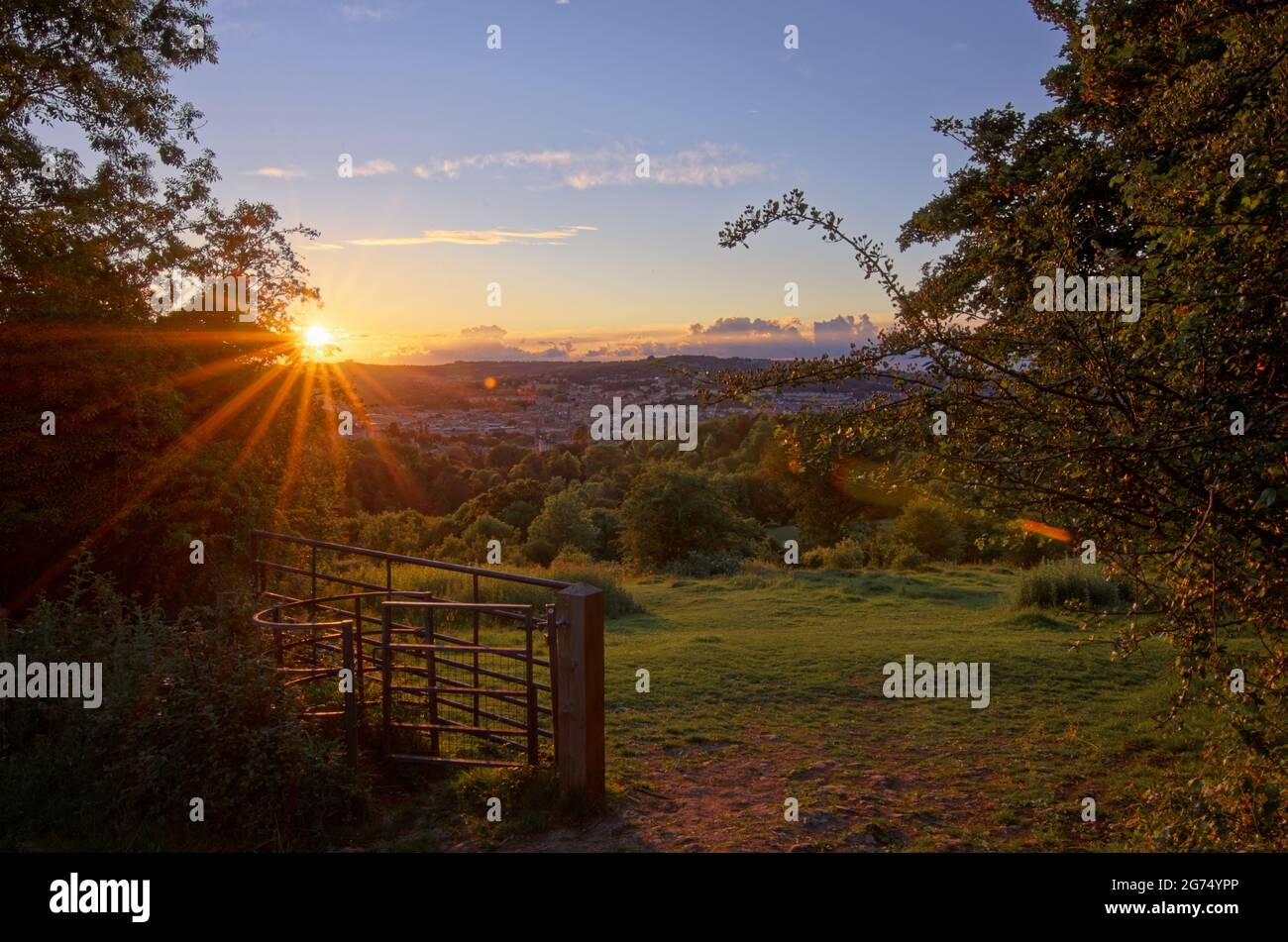 Bath Abbey Framed High Resolution Stock Photography and Images - Alamy