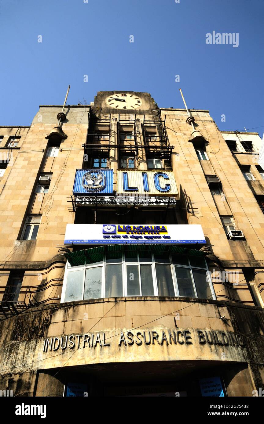 Churchgate station building mumbai maharashtra hi-res stock photography ...