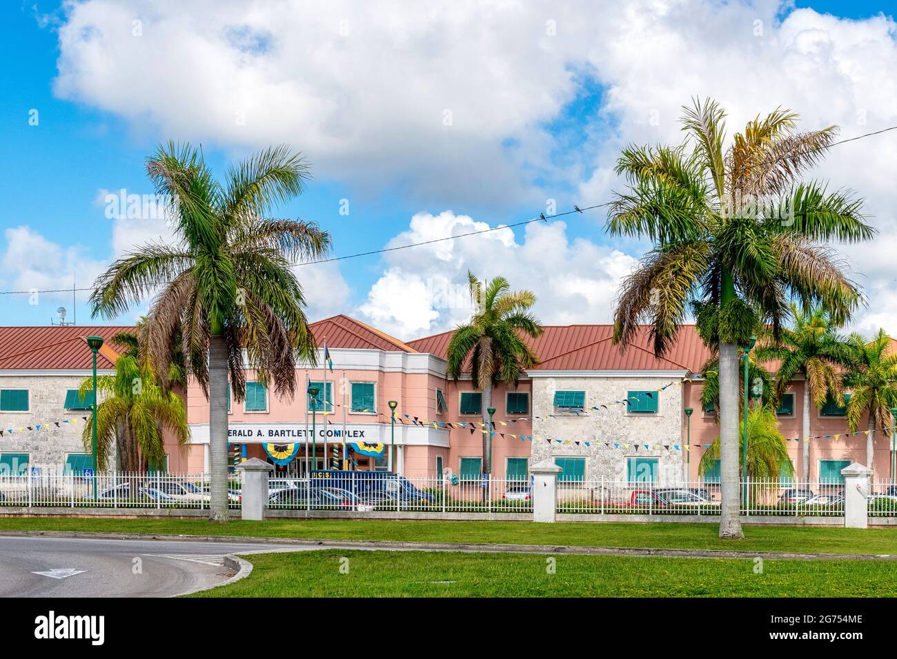Building facade in Freeport, Bahamas Stock Photo - Alamy