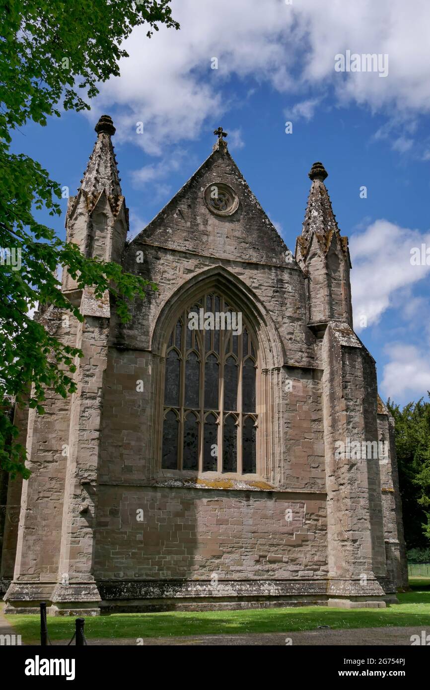 Dunkeld Cathedral, Dunkeld , Scotland Stock Photo - Alamy