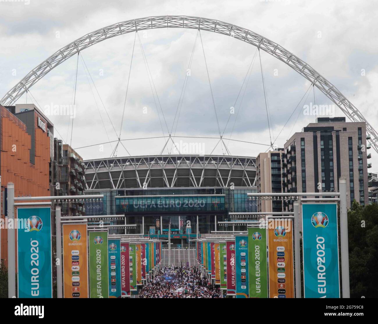 England flags euro 2021 final wembley hi-res stock photography and ...