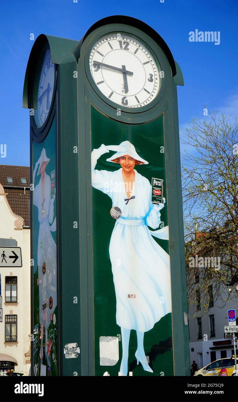 Persil dame hi-res stock photography and images - Alamy