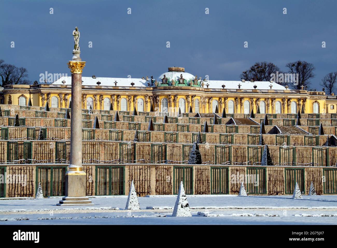 Snow covered Sanssouci Castle and vineyard Stock Photo - Alamy