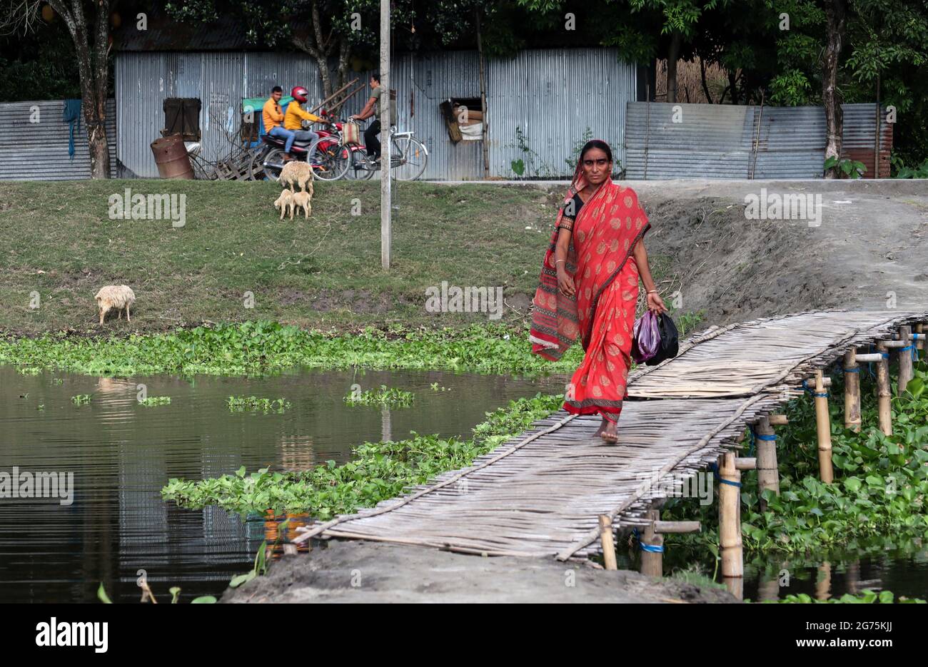 Bamboo house assam hi-res stock photography and images - Alamy