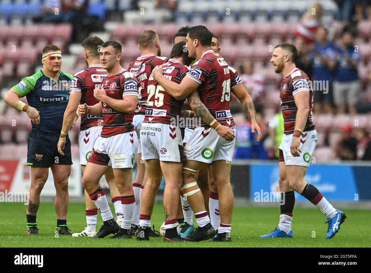 Wigan rugby players hi-res stock photography and images - Alamy