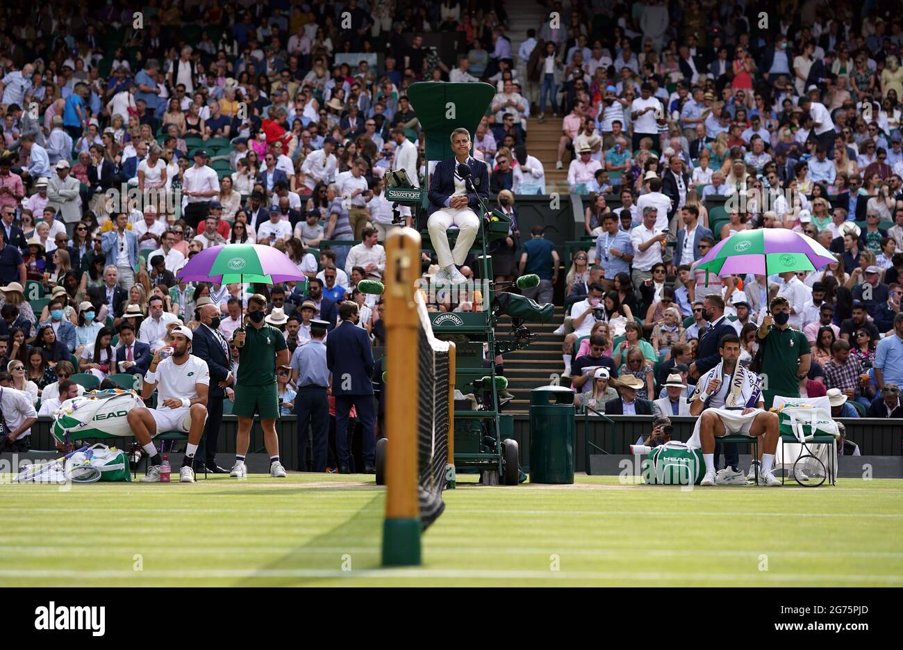 Umpire Marija Cicak in the chair during the Gentlemen's Singles final ...
