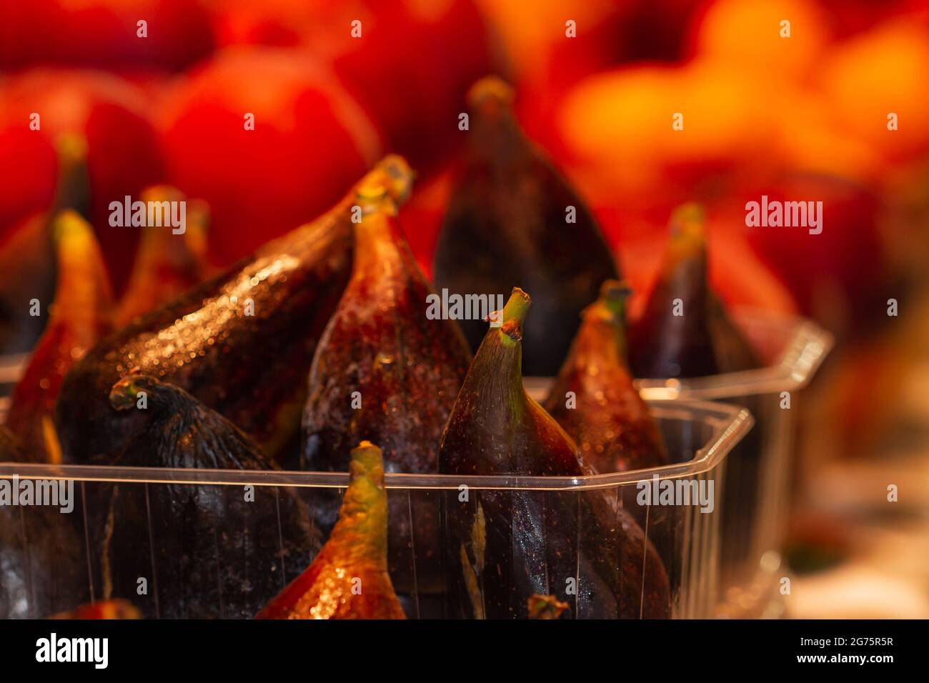 Packed figs hi-res stock photography and images - Alamy