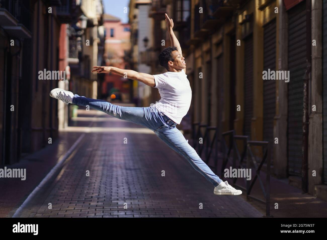 Acrobatic jump hi-res stock photography and images - Alamy