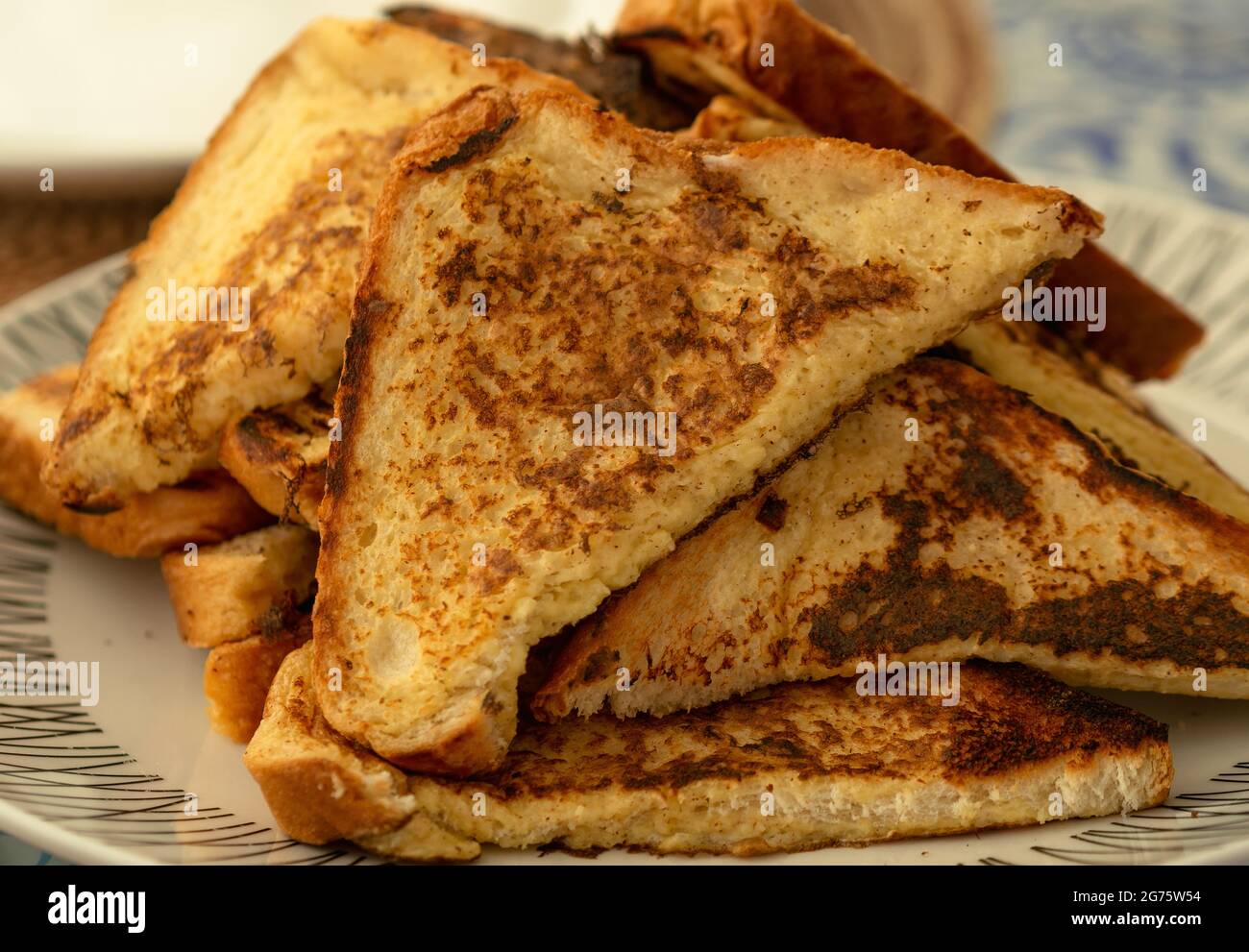 Brunch table toast plate hi-res stock photography and images - Alamy