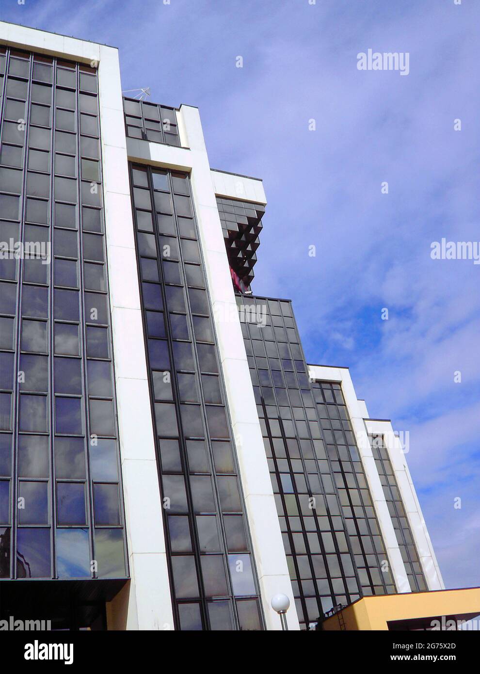 office building in modern style Stock Photo - Alamy