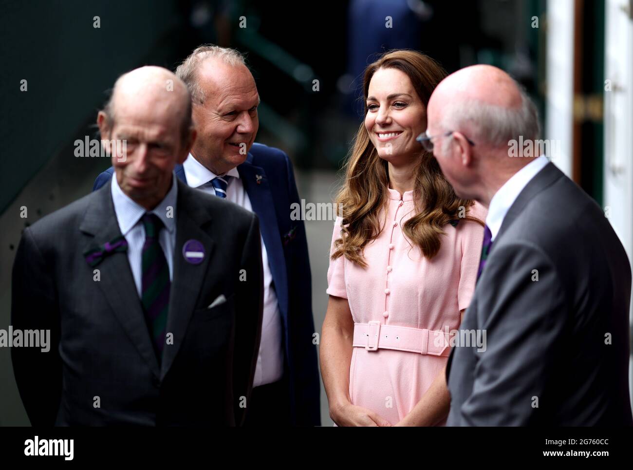 Kate middleton wimbledon trophy hi-res stock photography and images - Alamy