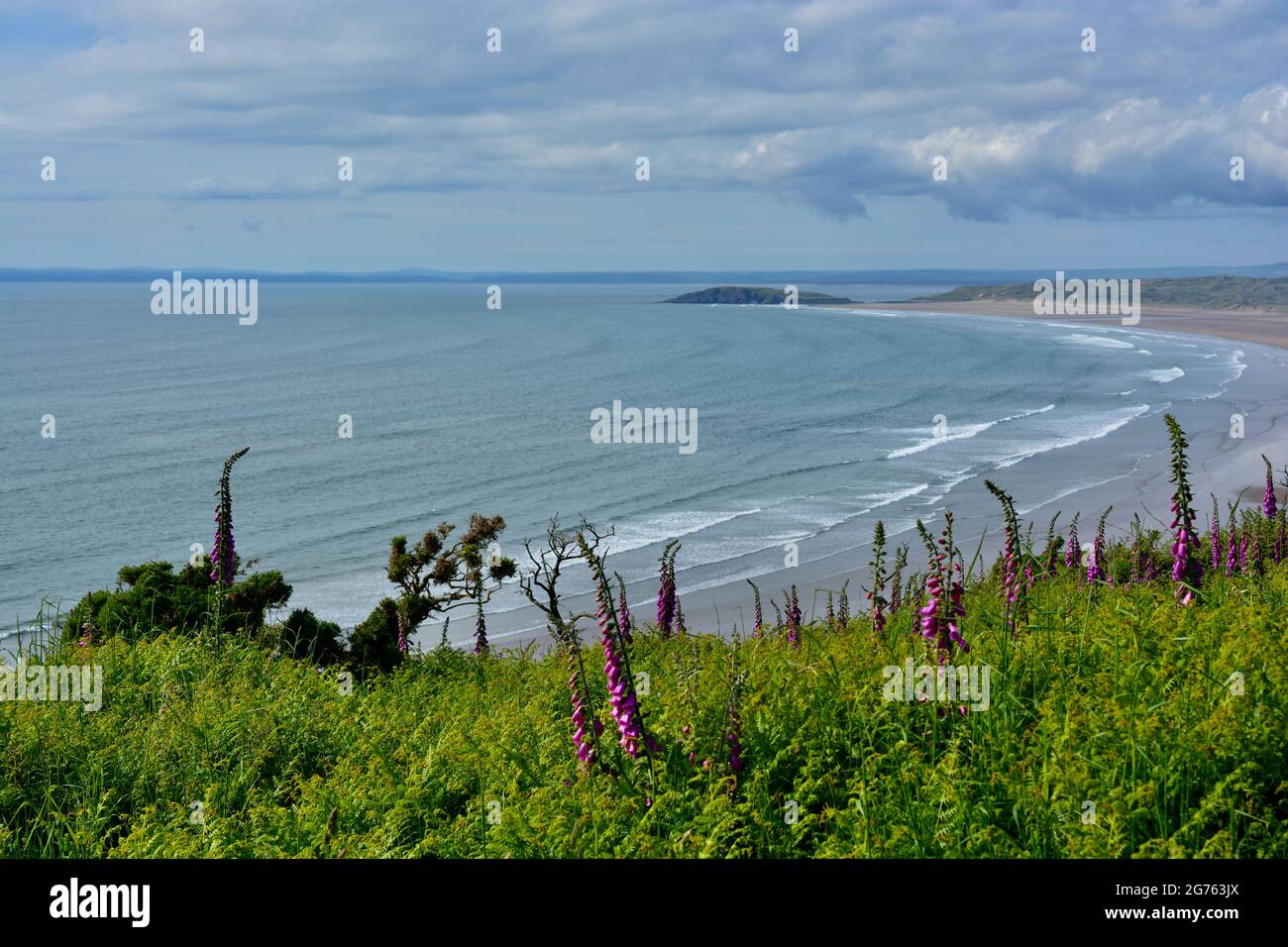 Worm's Head on the Gower Peninsula offers the perfect vantage point to ...