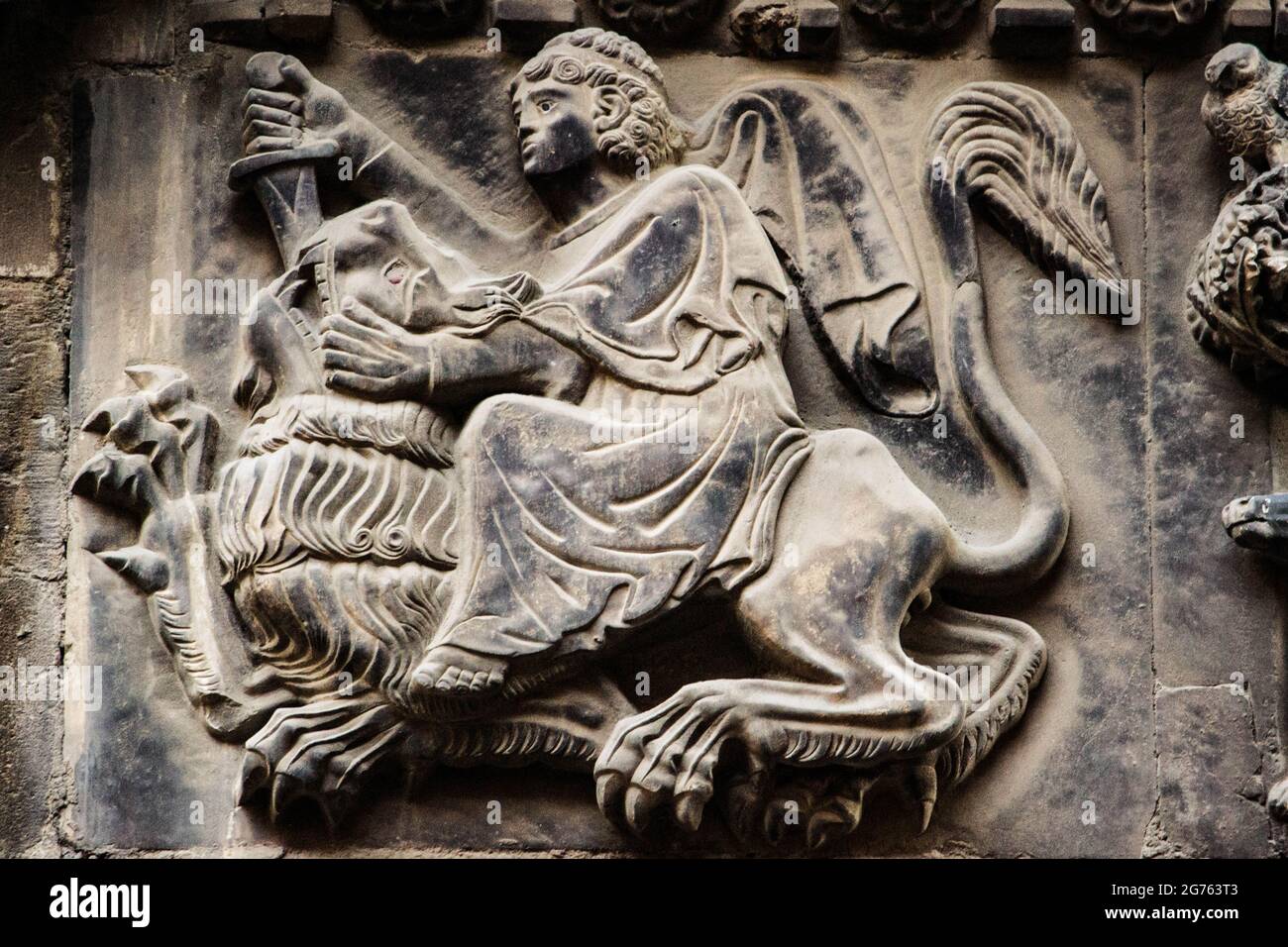 Escultura medieval medieval hi-res stock photography and images - Alamy