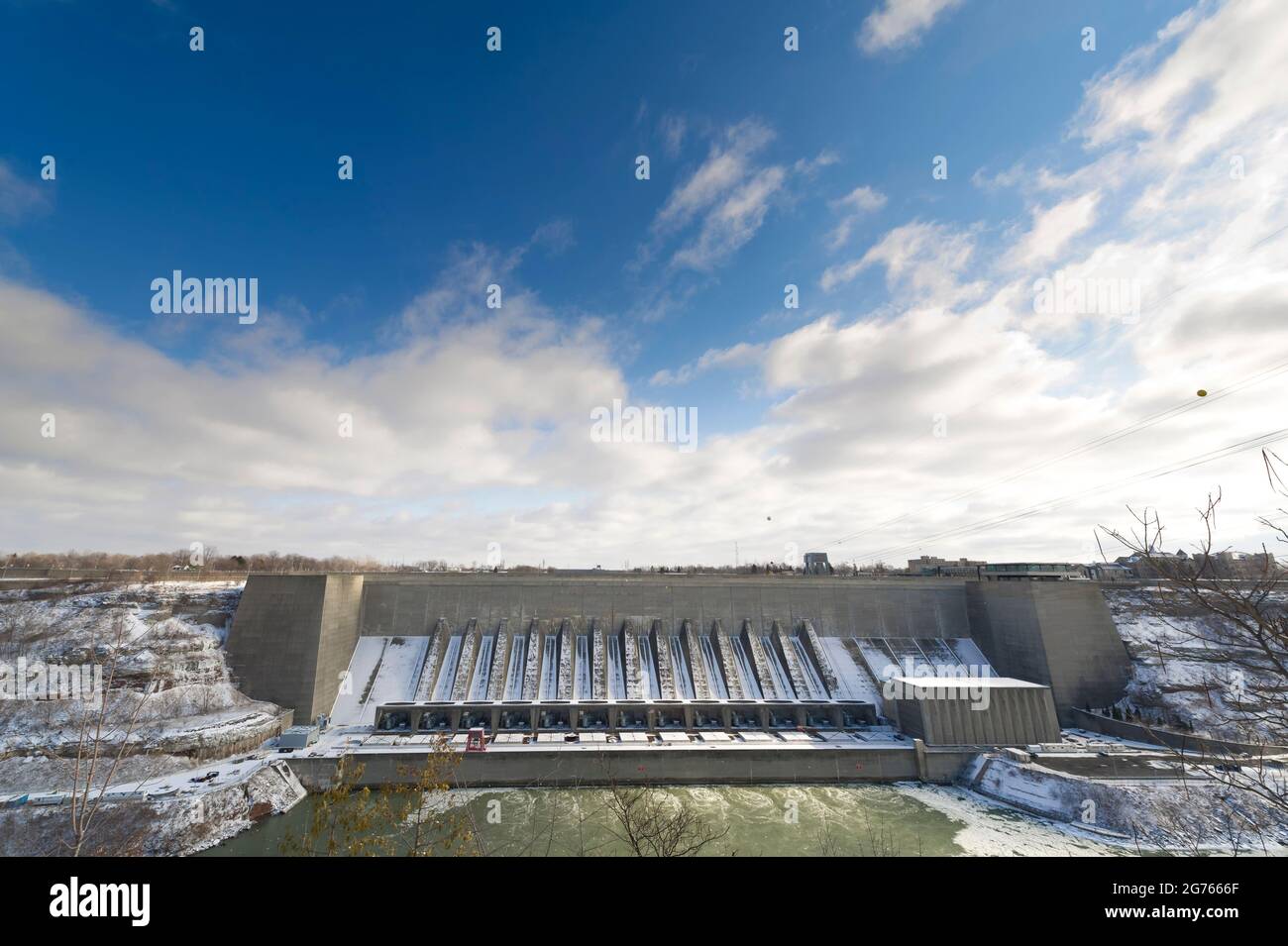 Niagara Falls hydroelectric generating plant Stock Photo - Alamy