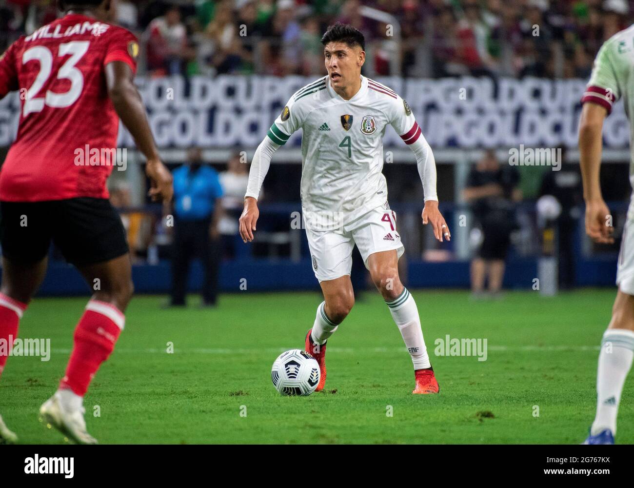 Edson alvarez mexico hi-res stock photography and images - Alamy