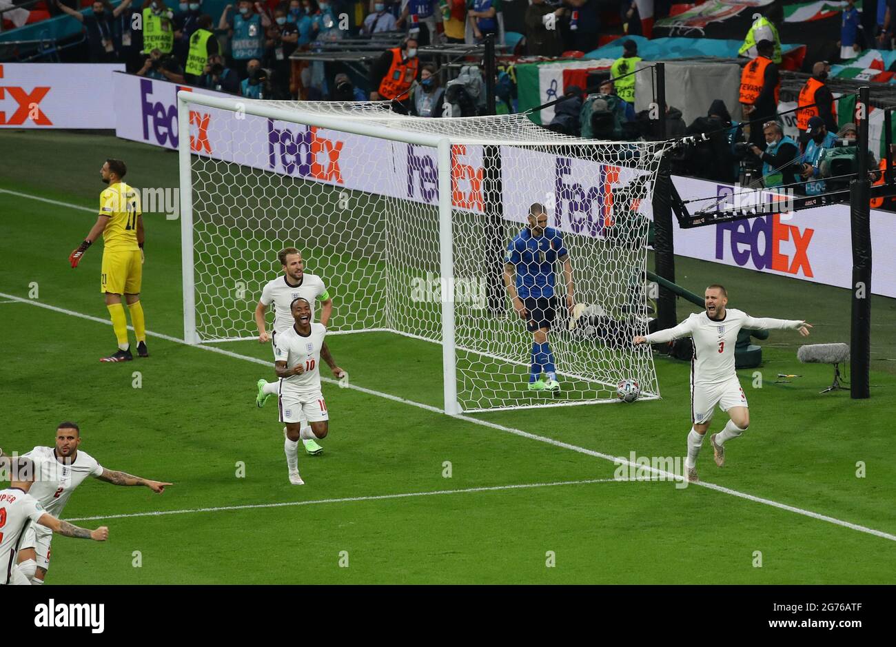 Euro 2020 final luke shaw hi-res stock photography and images - Alamy