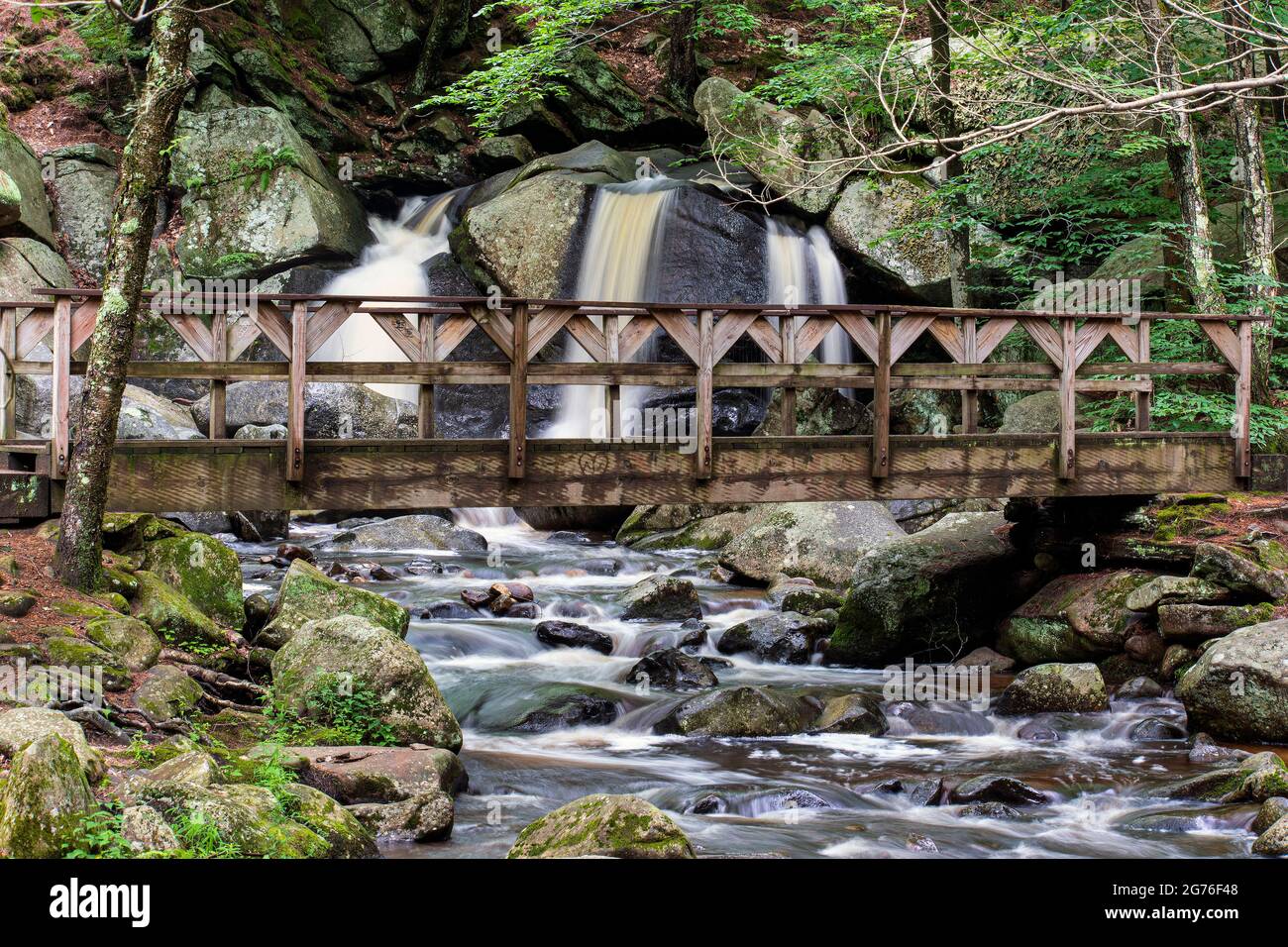 Crossing the brook hi-res stock photography and images - Alamy