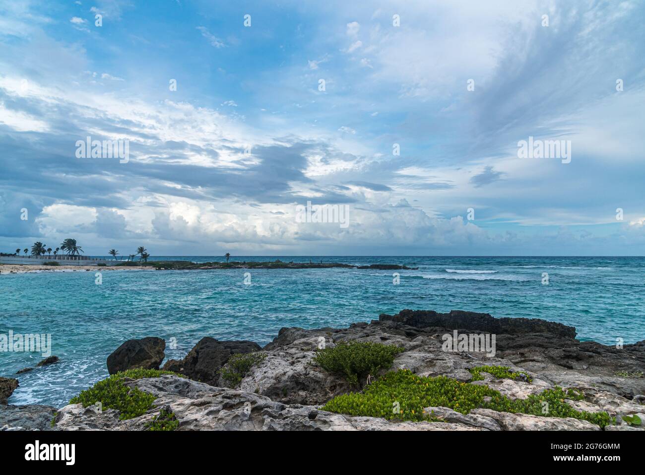 Caribbean sea waves on the shore of tropical coastline in Mexico Stock ...
